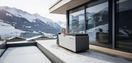 Neu 2025: Swim Spa Mirna Serie in Semi-Inground-Bauweise